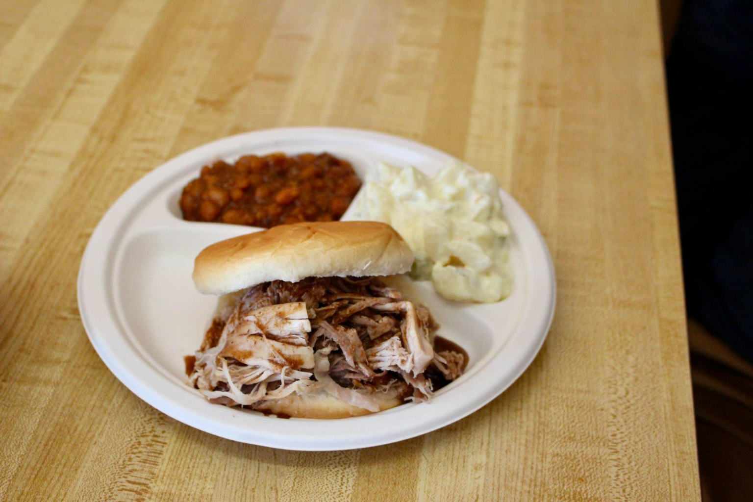 Thomason's BBQ - Henderson Tourist Commission